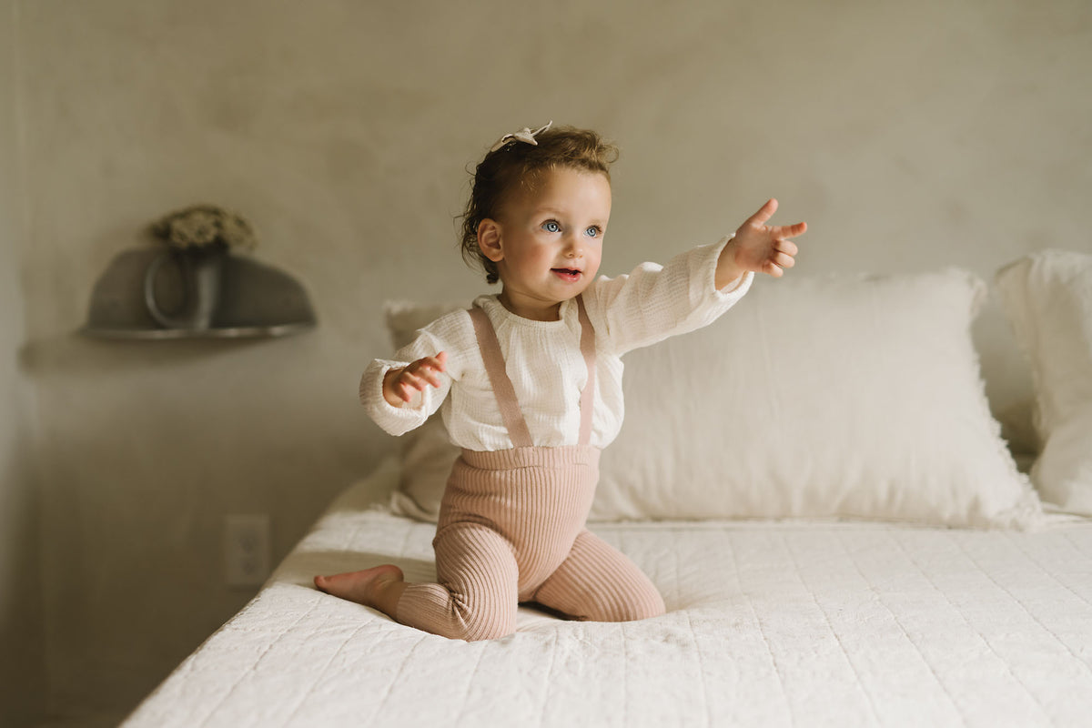 Lil Legs Knit Leggings Set - Pink – Moonlight