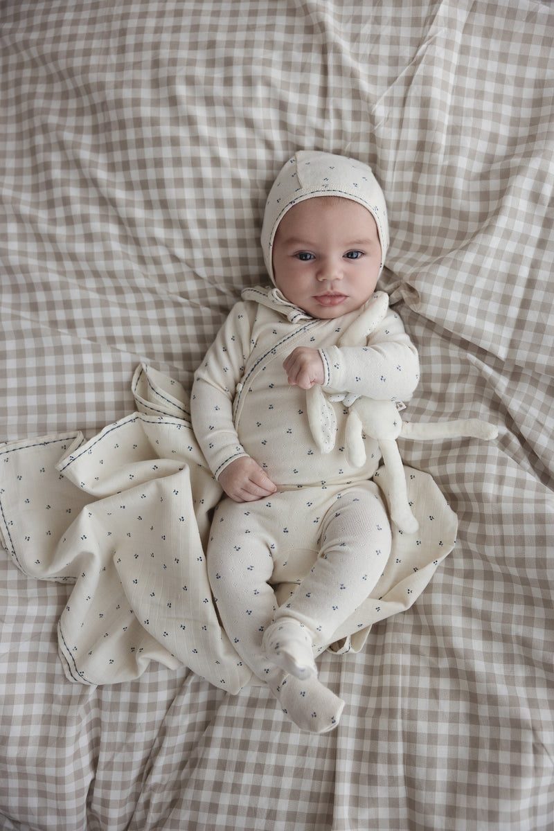 Lilette Cherry Scallop Layette Set - Cream/Blue – Moonlight